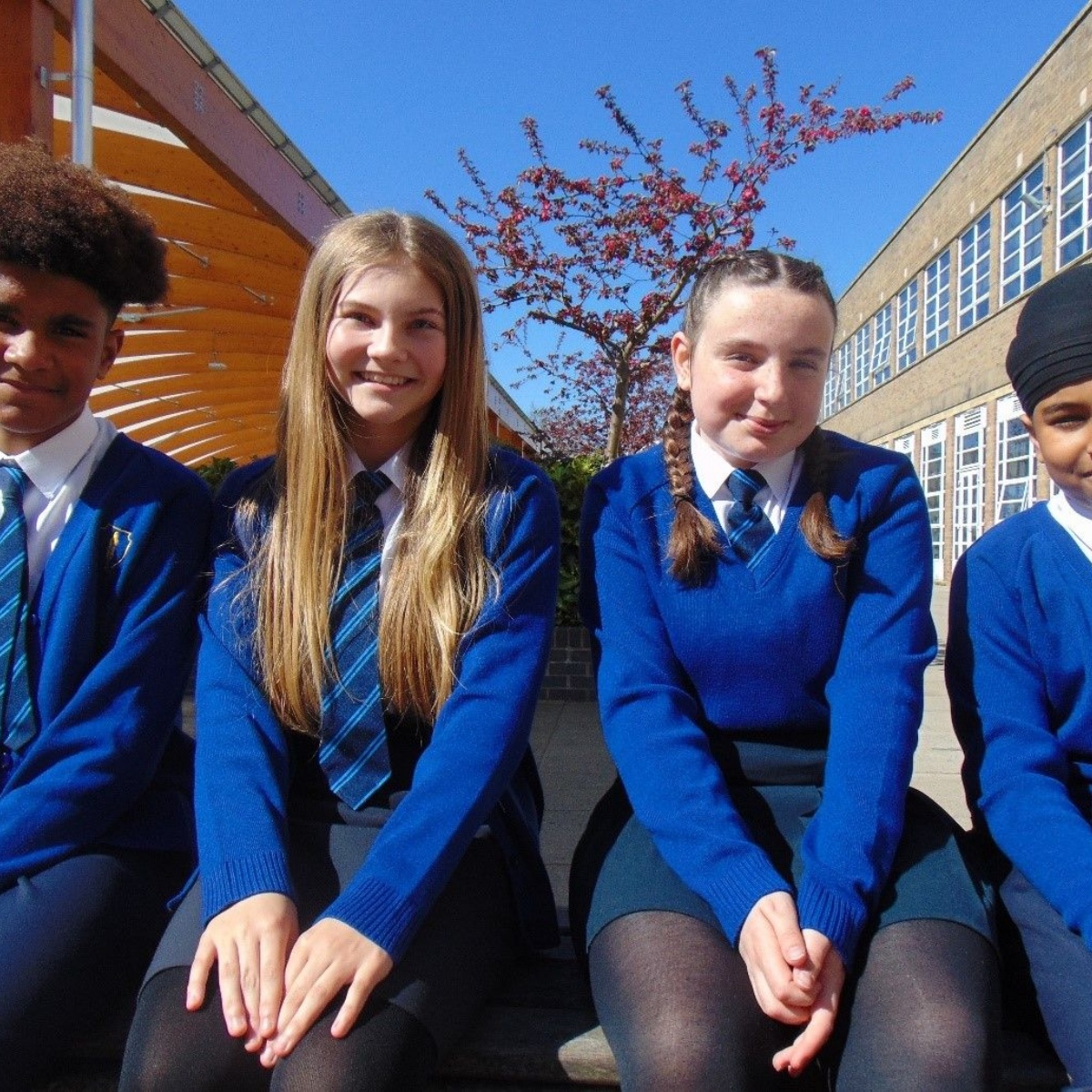 Manor Drive Secondary Academy - Manor Drive Secondary Academy Uniform